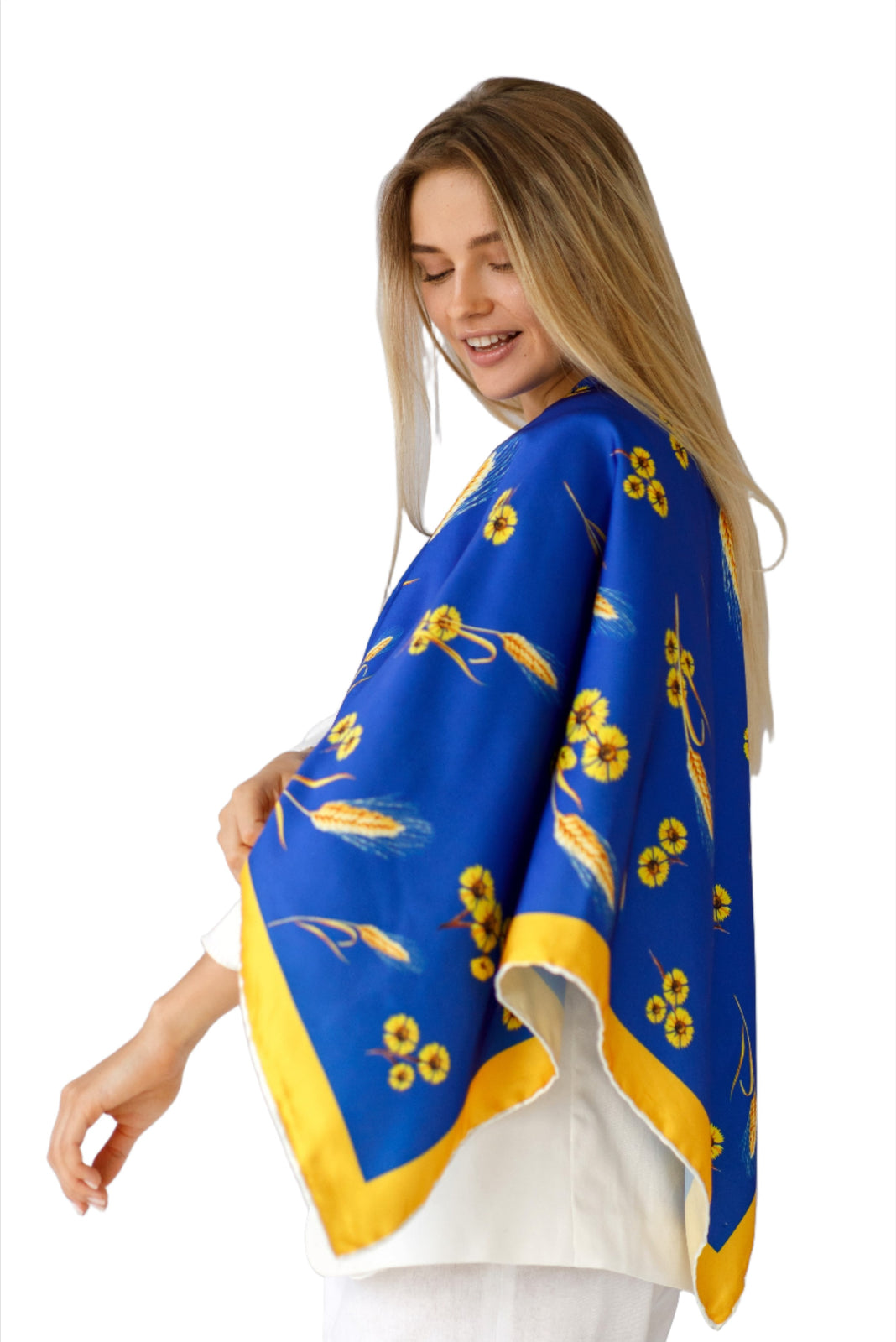 UKRAINIAN CLOTHING AND ACCESSORIES DELIVERED IN THE U.S. AND WORLDWIDE